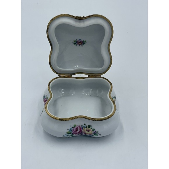 Design | Vintage Porcelain Imperia Limoges France Powder Trinket Box ...